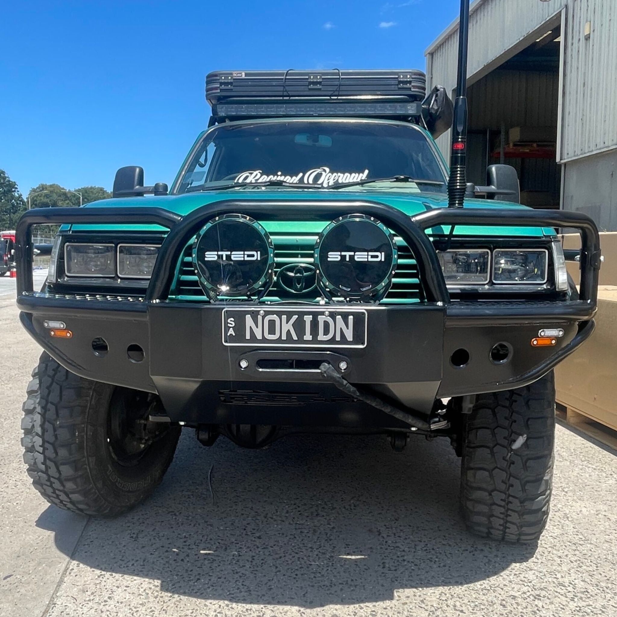 80 Series Toyota Landcruiser New Style Azza Bull Bar | Raslarr