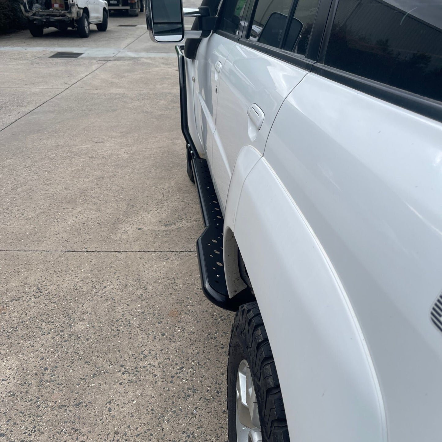 GU Nissan Patrol Revolution Rock Sliders & Rails | Raslarr