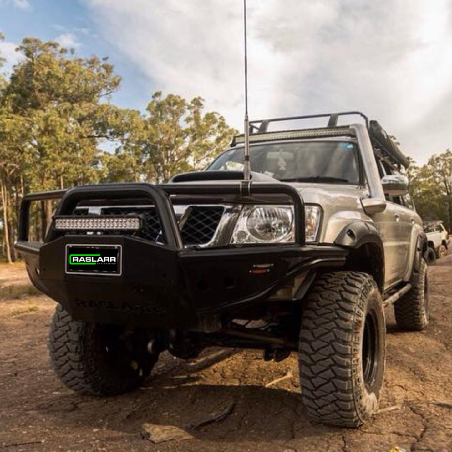 GU Nissan Patrol Hooped Azza Bull Bar | Raslarr