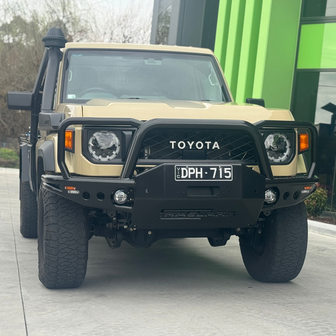 70 Series Facelift Landcruiser Azza Bull Bar 76 78 79 Series Facelift